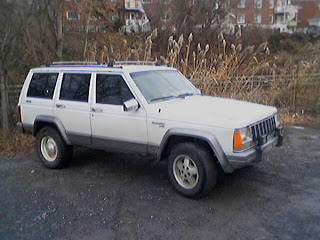 MAXIMUM JEEP: the white jeep cherokee xj 1992